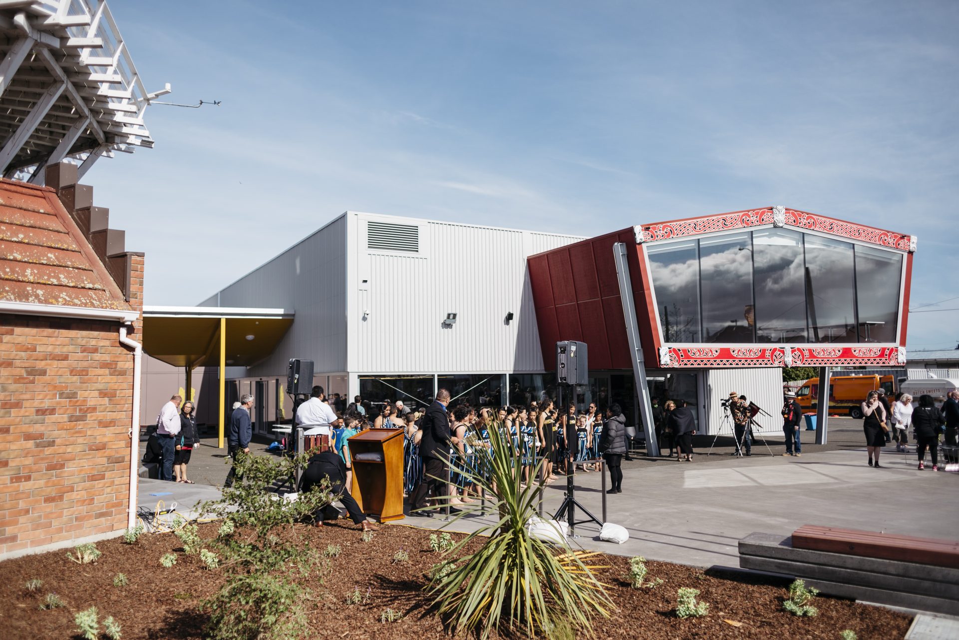 Te Awahou Nieuwe Stroom – Bossley Architects