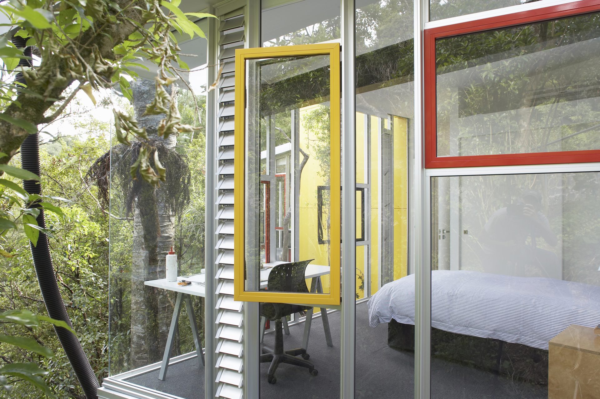 McCahon House Artists’ Residency Parehuia – Bossley Architects