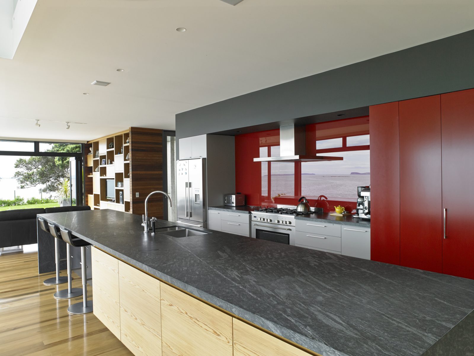 Rothesay Bay House – Bossley Architects